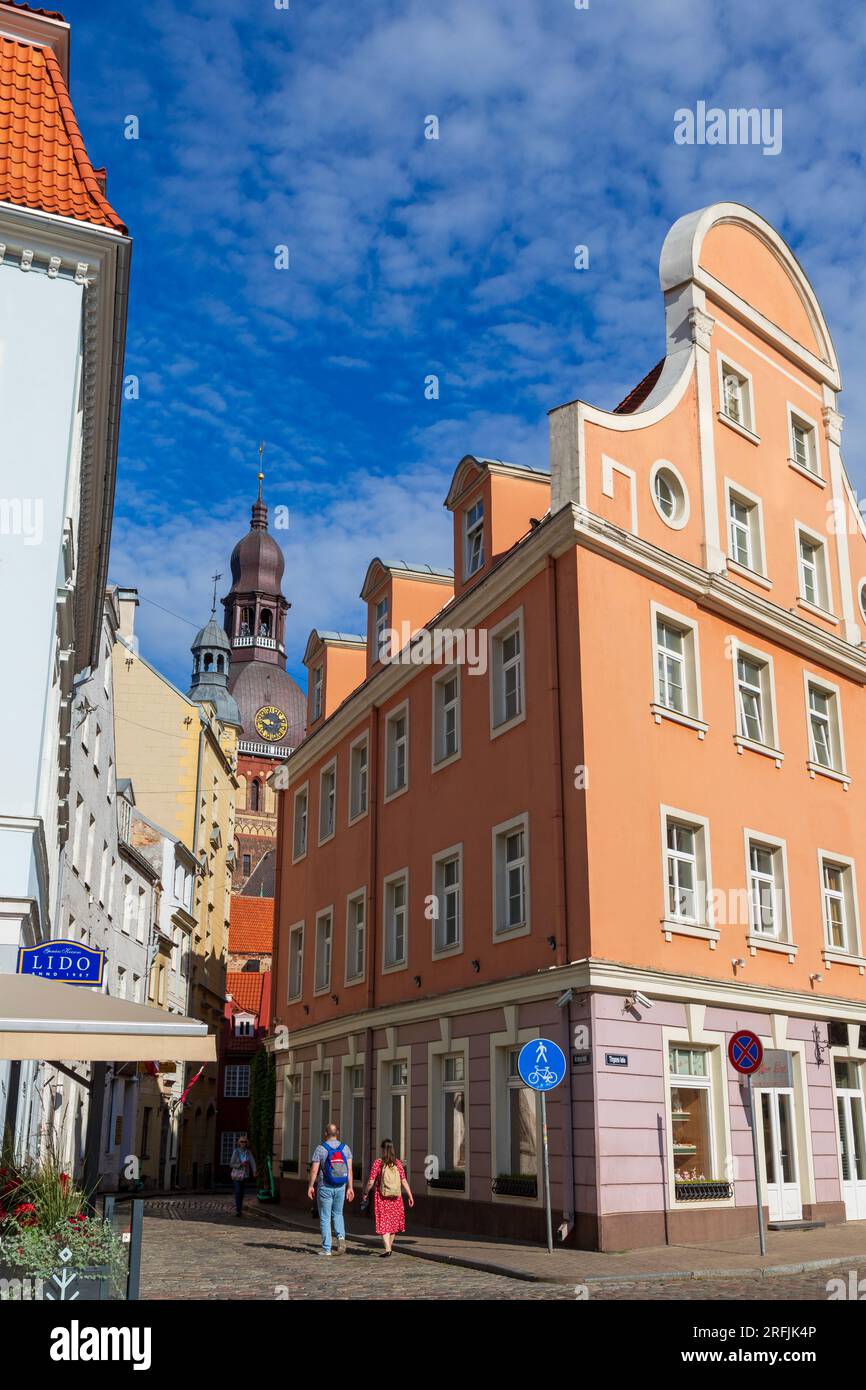 Tirgonu Iela, Old Town Riga, Latvia, Europe Stock Photo - Alamy
