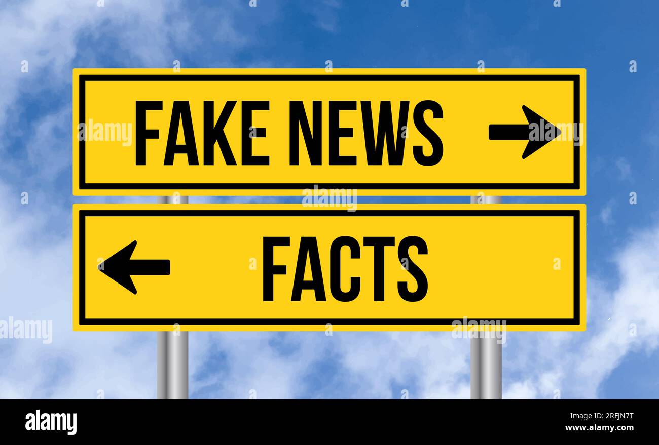 Fake news or facts road sign hi-res stock photography and images - Alamy