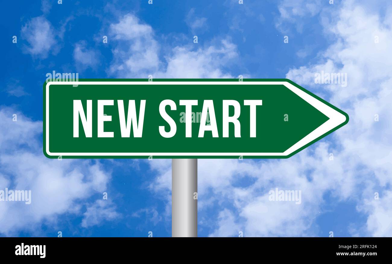 New start road sign on cloudy sky background Stock Photo - Alamy