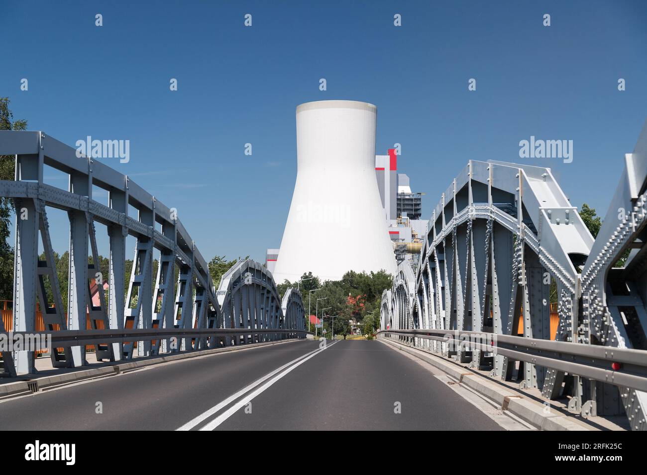 Coal-fired Turow Power Station in Bogatynia, Poland © Wojciech Strozyk ...