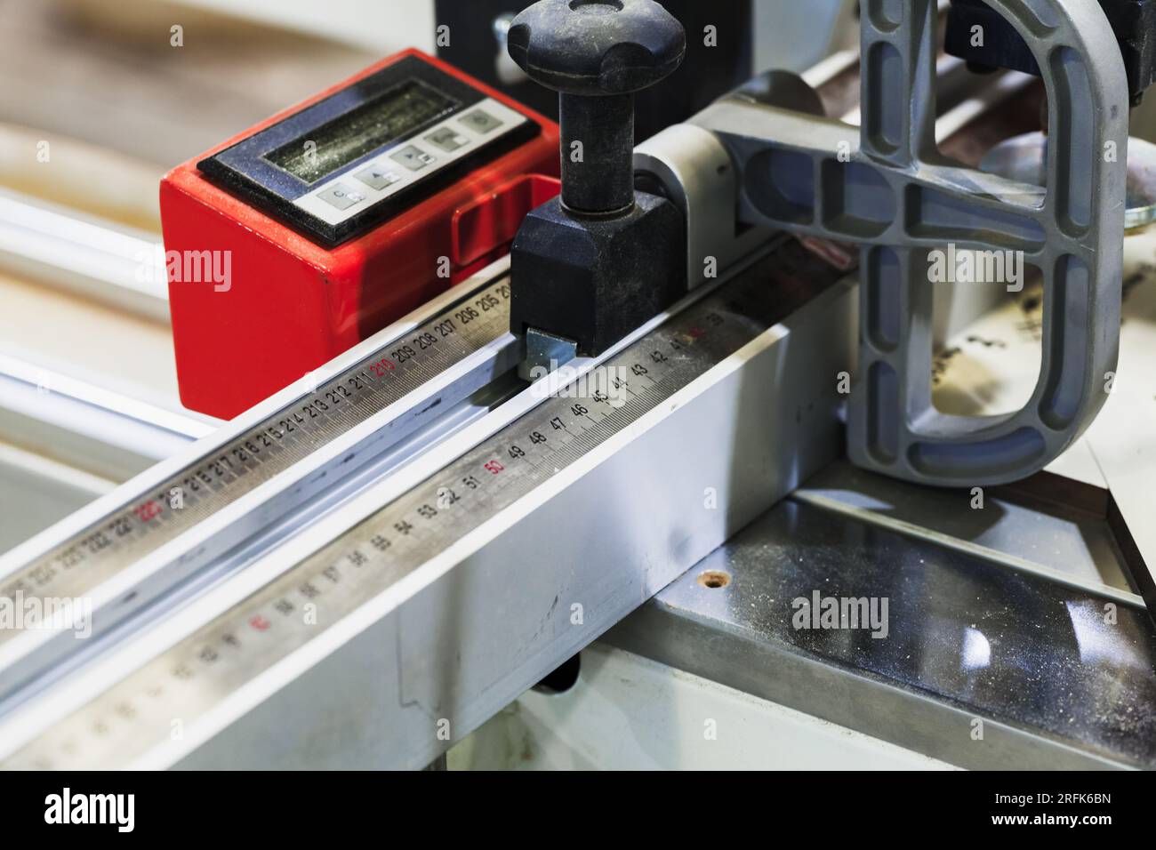 Sawing machine hi-res stock photography and images - Alamy