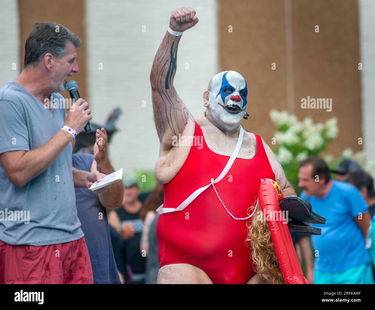 Bellyflop competition hi-res stock photography and images - Alamy