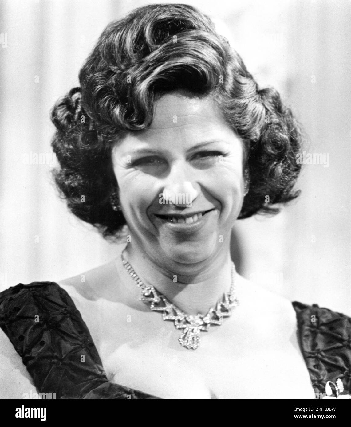 LAINIE KAZAN in MY FAVORITE YEAR 1982 director RICHARD BENJAMIN story ...