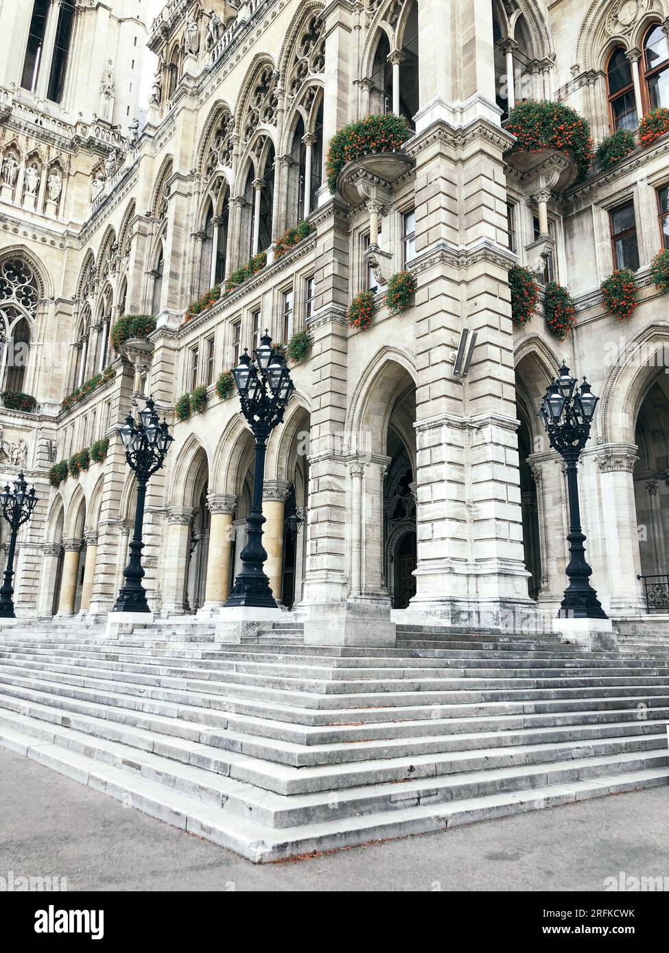 Travelling to vienna hi-res stock photography and images - Alamy