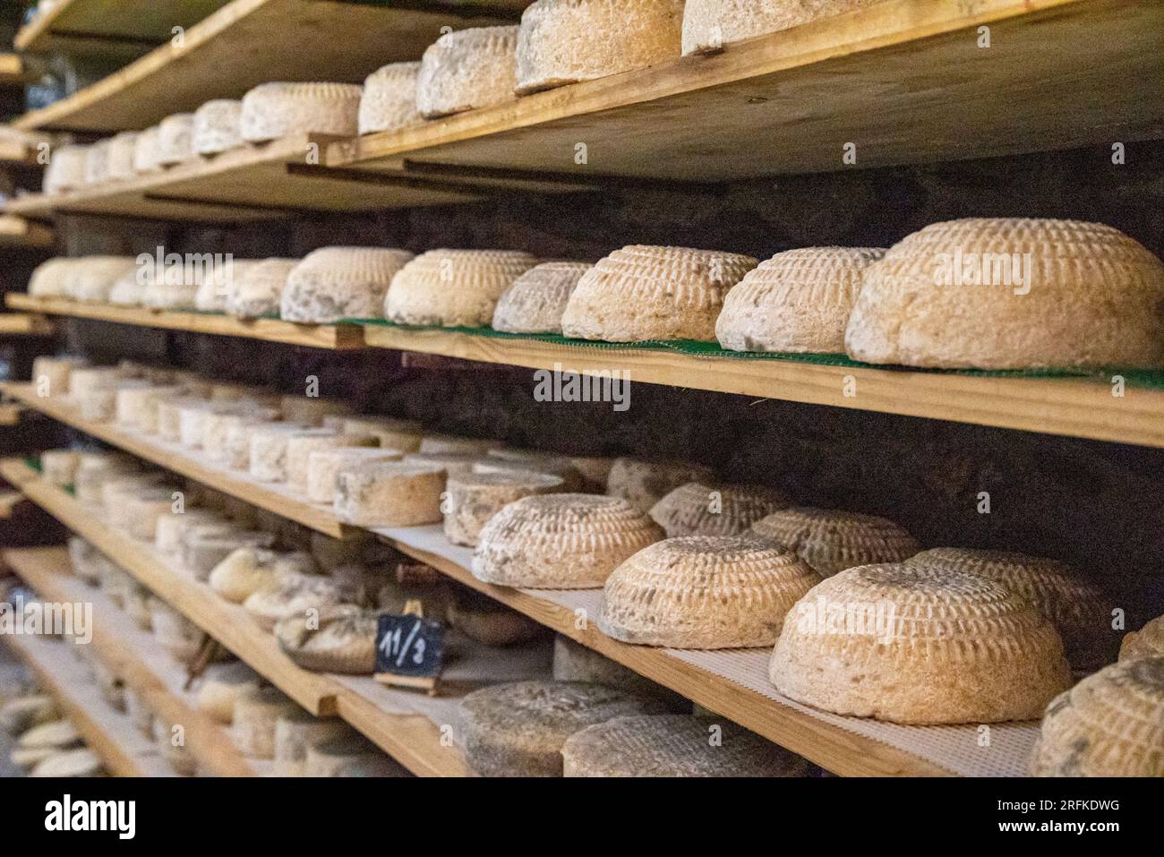 Artisanal dairy hi-res stock photography and images - Alamy
