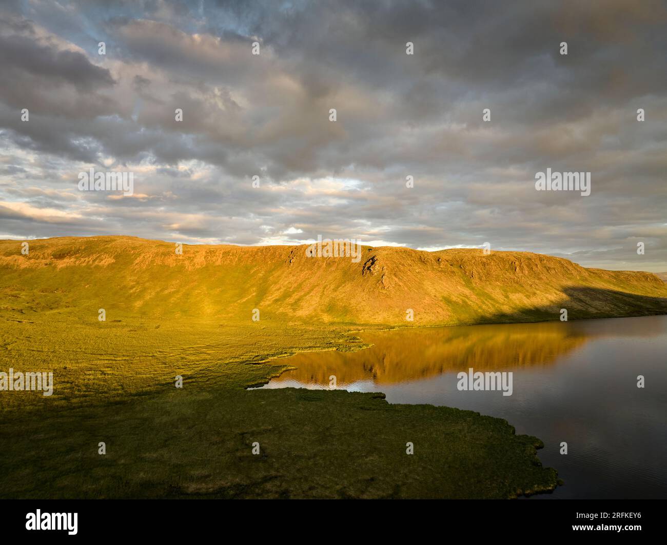 Scenic morning view valley hi-res stock photography and images - Alamy