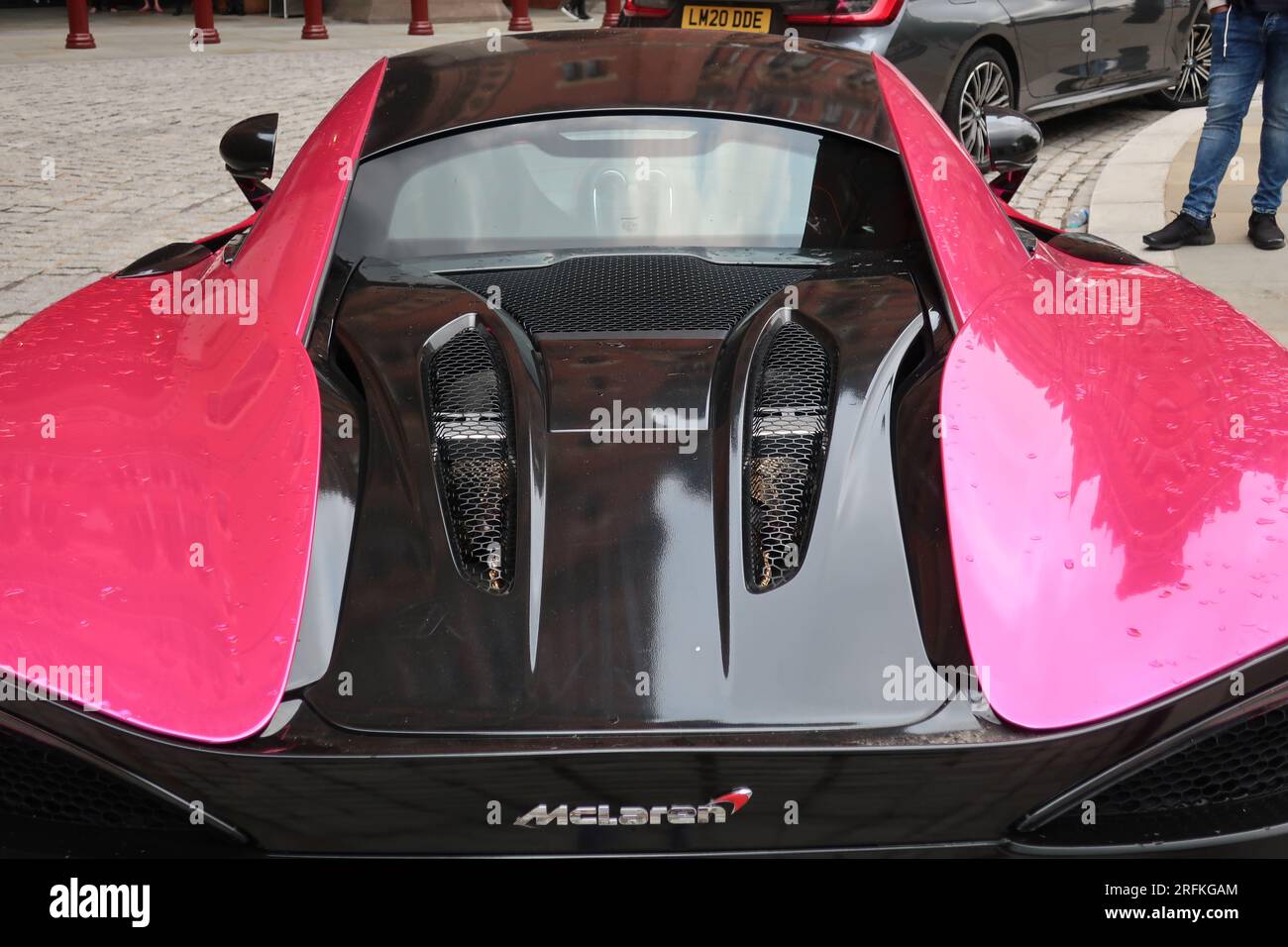 Close-up of the boot and rear window of the fluorescent pink McLaren ...