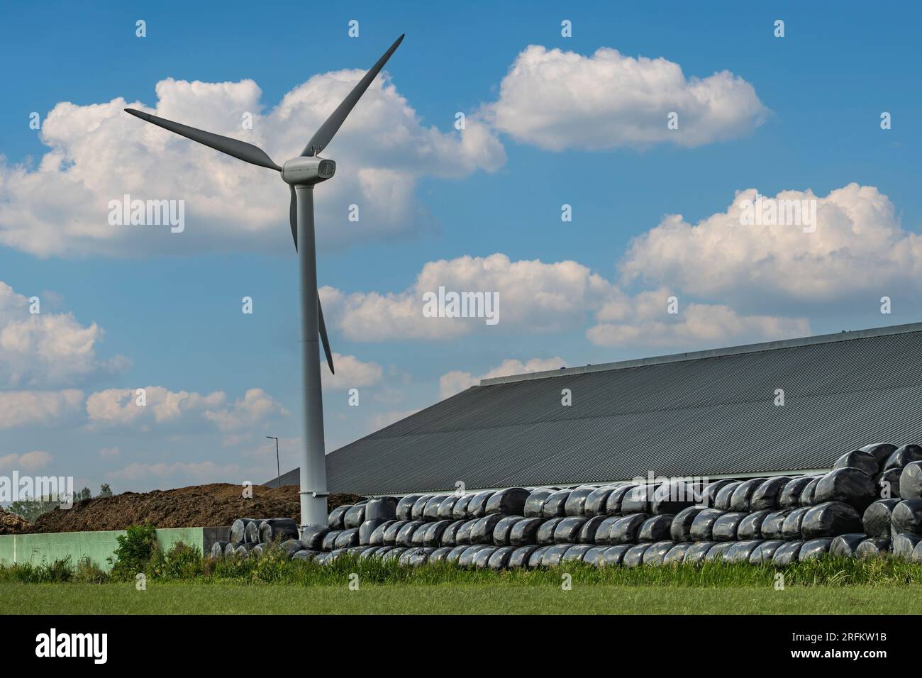 Environmental wind farm hi-res stock photography and images - Alamy