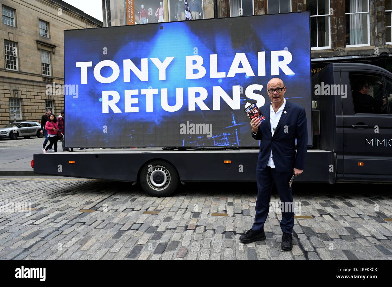 The tony blair rock opera hi-res stock photography and images - Alamy