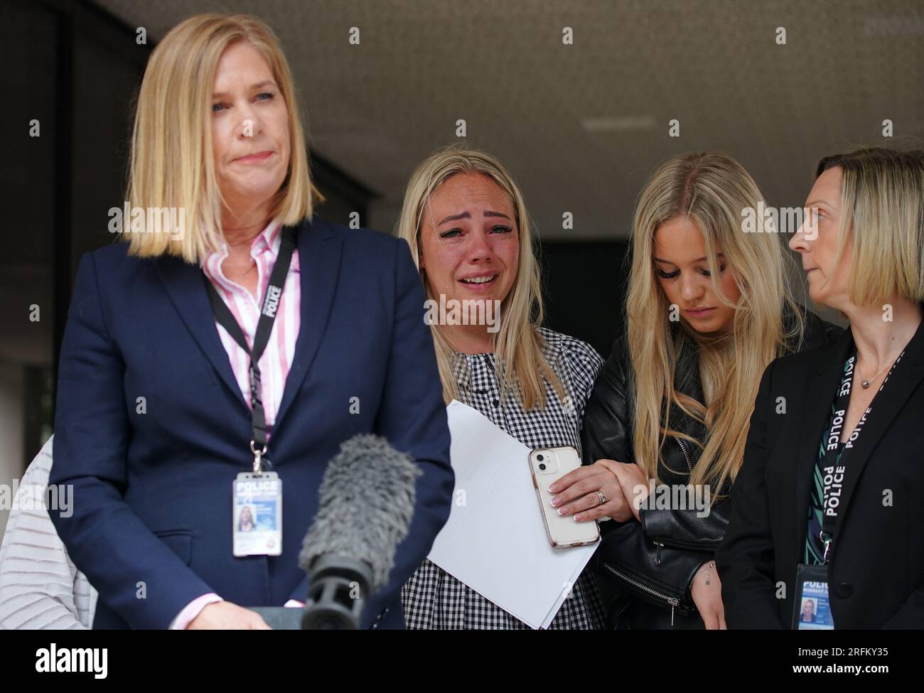 (left-right) DCI Gina Brennand, Sarah Reilly, Ciara Reilly and DS Fiona ...