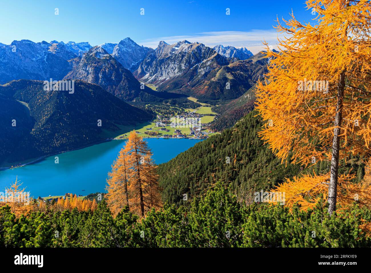 Achen Lake, View from Erfurter Hut, in back Karwendel Mountains, Tyrol ...