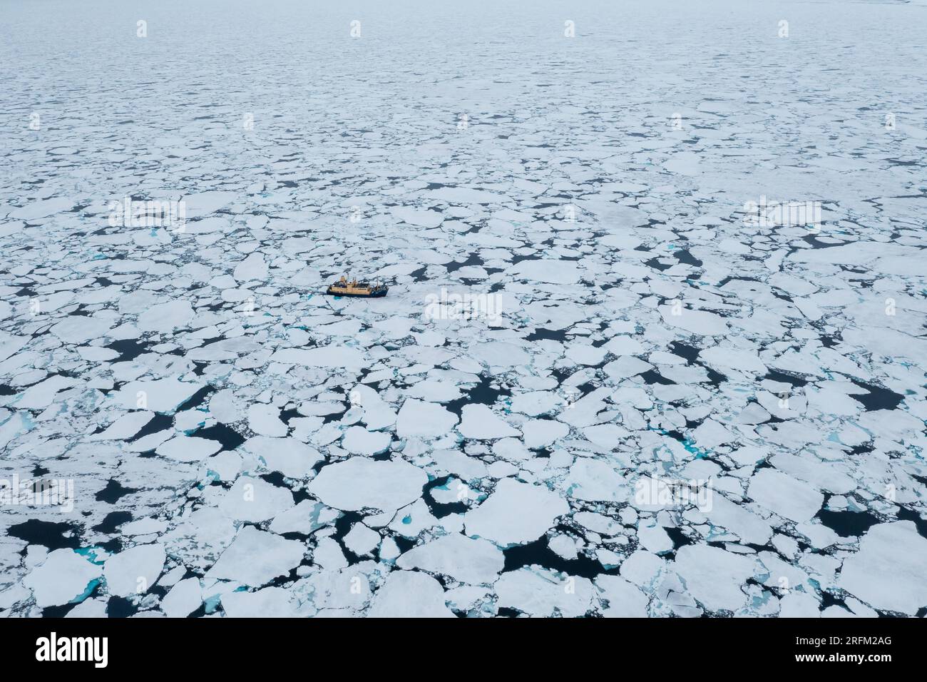 Polar expedition vessel hi-res stock photography and images - Alamy