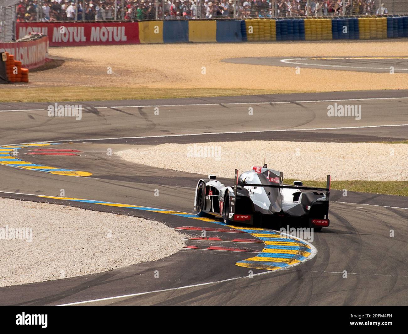 Audi r18 le mans car hi-res stock photography and images - Alamy