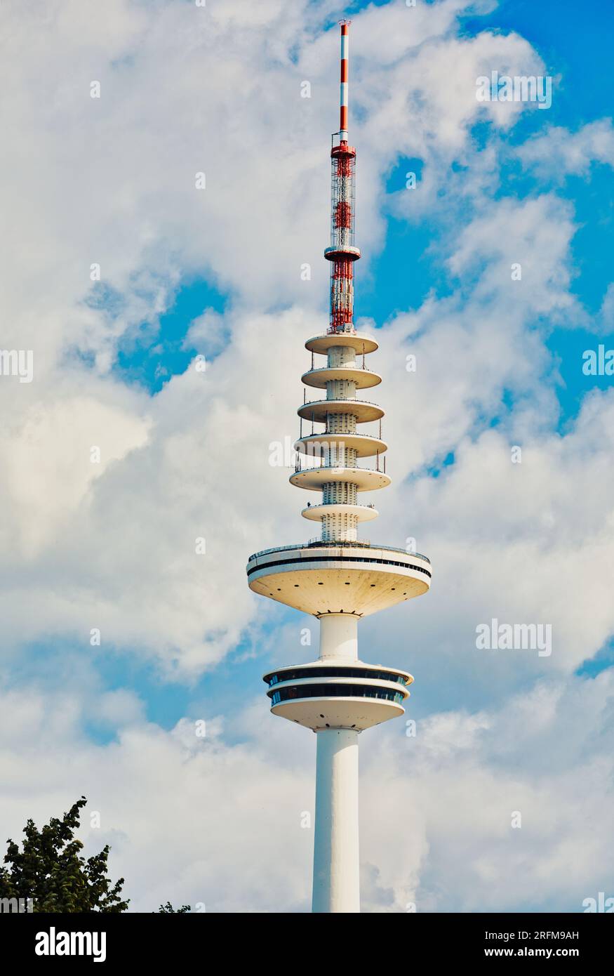 Tele-Michel (Heinrich Hertz Tower) Hamburg's tallest structure a radio ...
