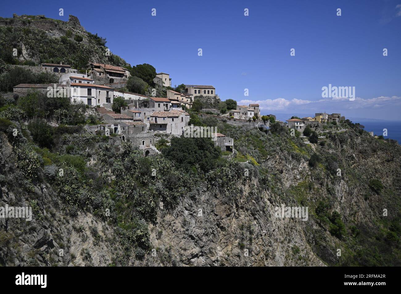 Rural landscape with scenic view of Savoca a medieval town in Sicily ...