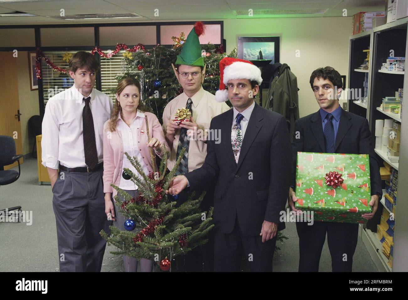 Jenna fisher the office hi-res stock photography and images - Alamy