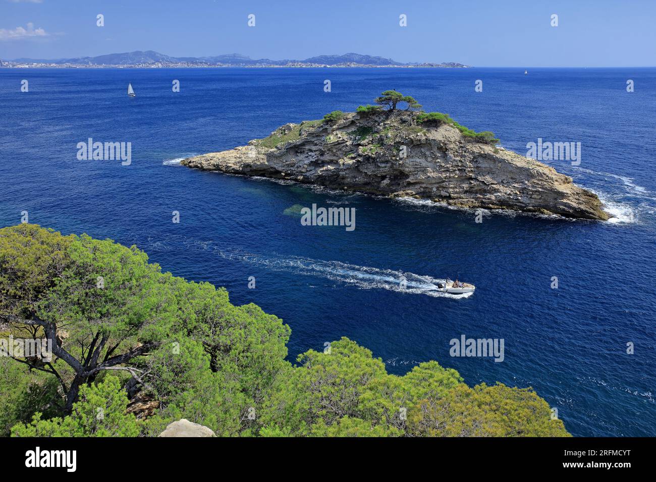Ile de everine hi-res stock photography and images - Alamy