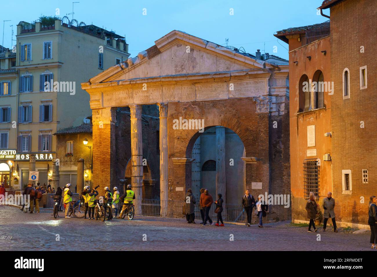 Via del portico rome hi-res stock photography and images - Alamy