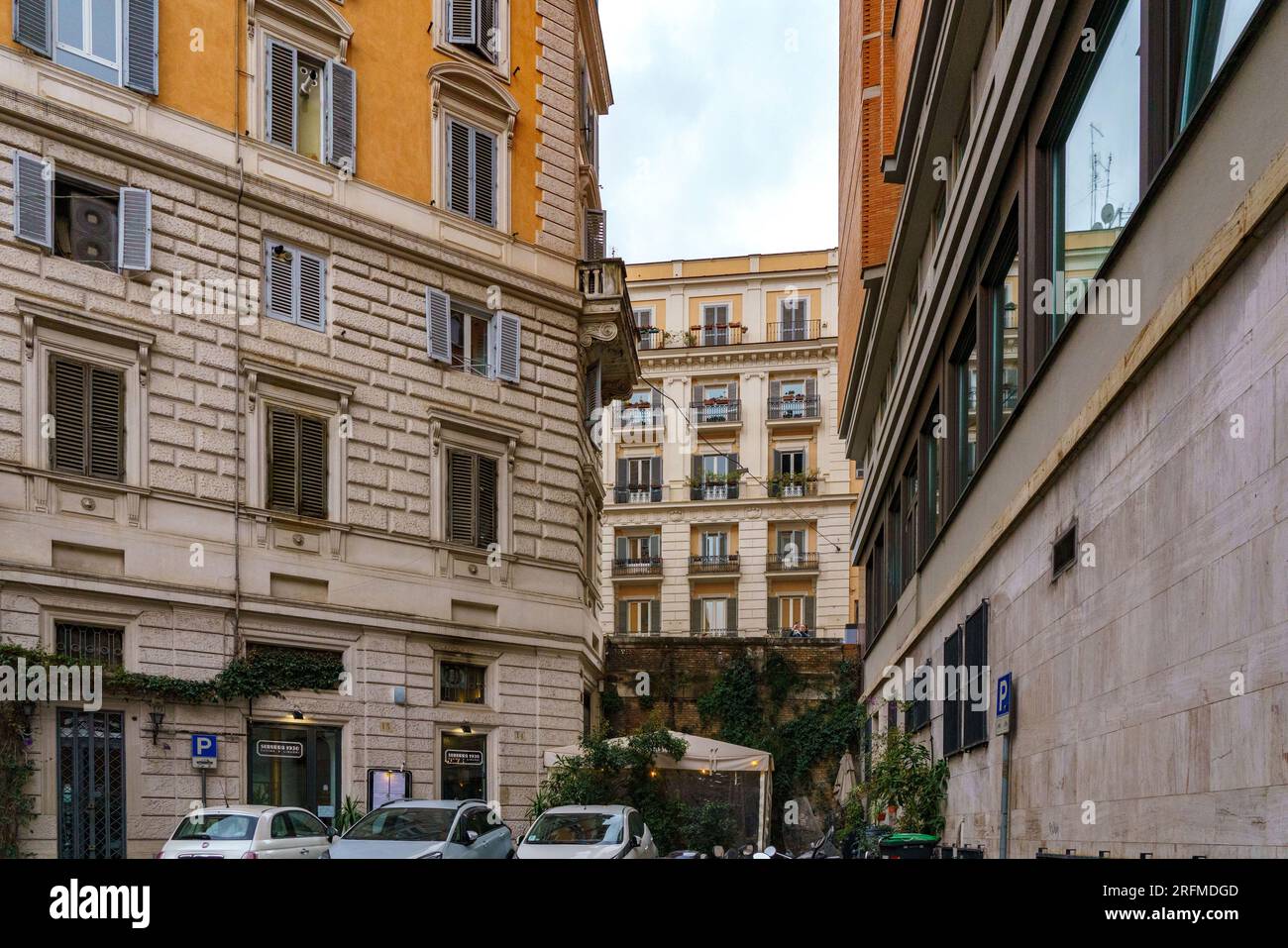 Coliseum metro station hi-res stock photography and images - Alamy