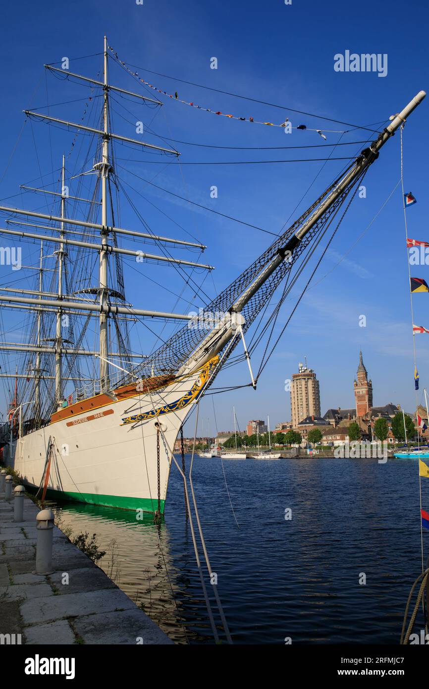 Dunkirk museum duchesse hi-res stock photography and images - Alamy