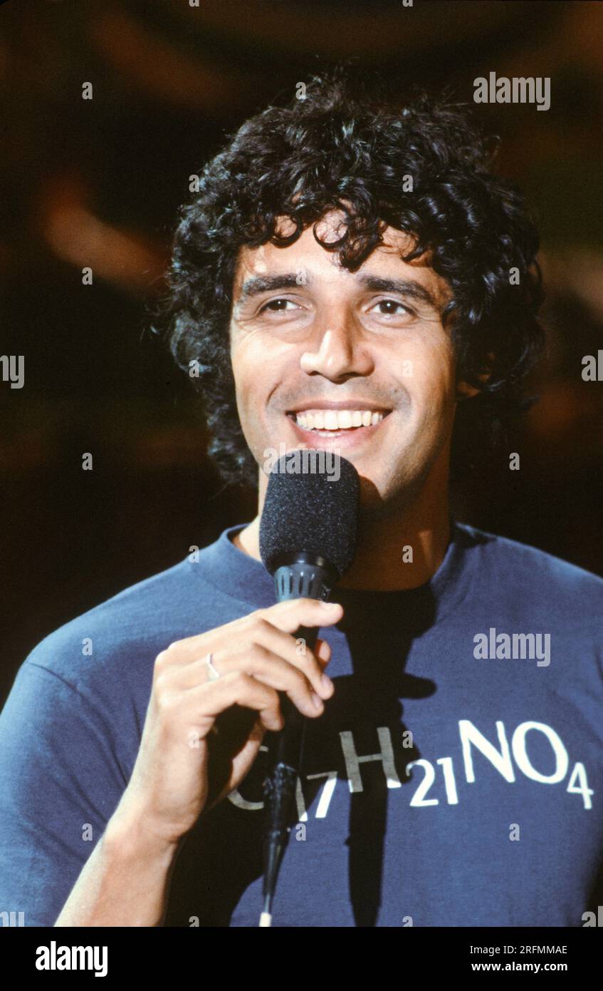 French singer Julien Clerc in 1985 Stock Photo - Alamy