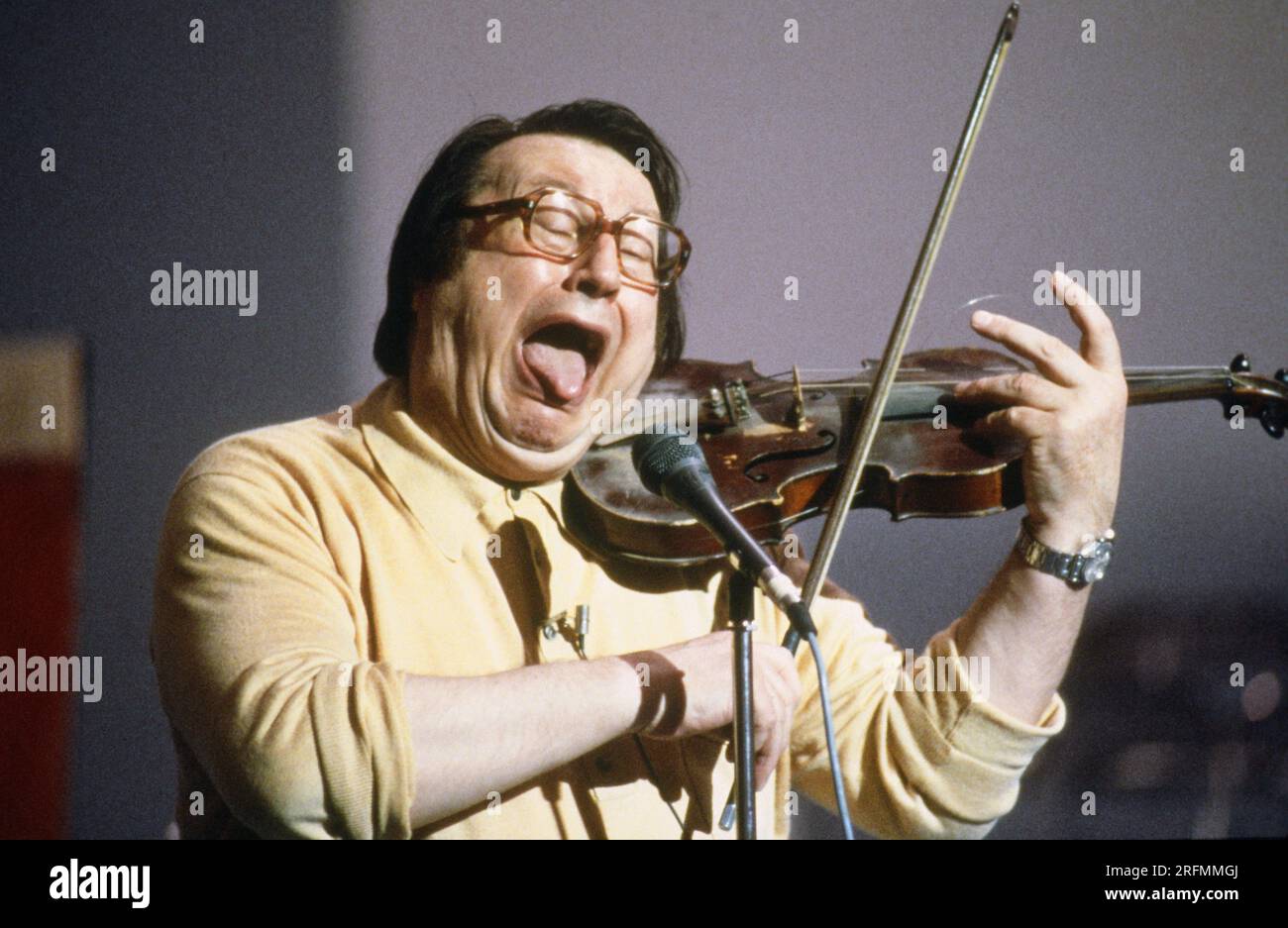 Raymond guest hi-res stock photography and images - Alamy