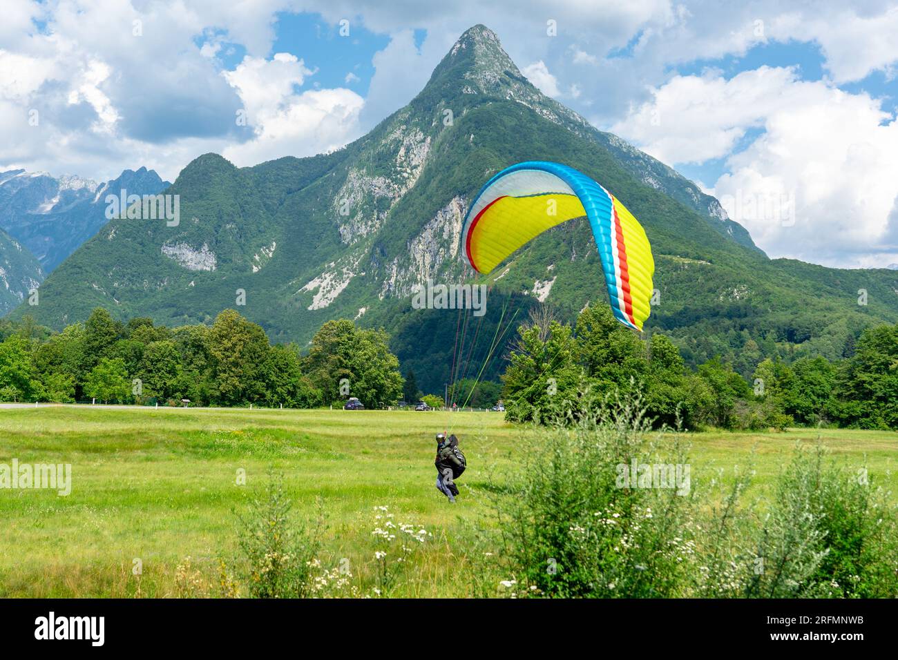 Para glide hi-res stock photography and images - Alamy