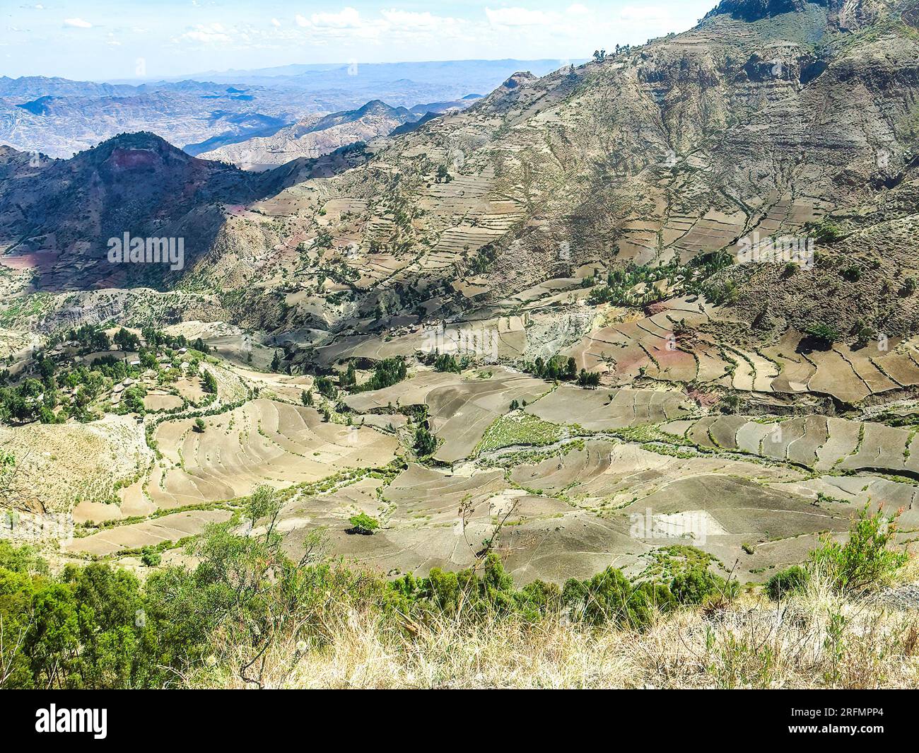 Ethiopian highlands cliffs hi-res stock photography and images - Alamy