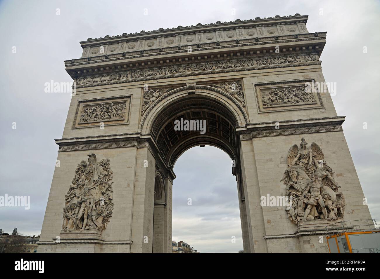 High triumphal arch hi-res stock photography and images - Alamy