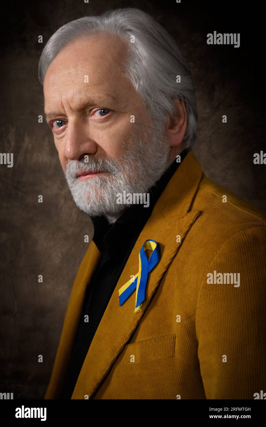 ANDRZEJ SEWERYN - one of the most successful Polish actors wearing ...