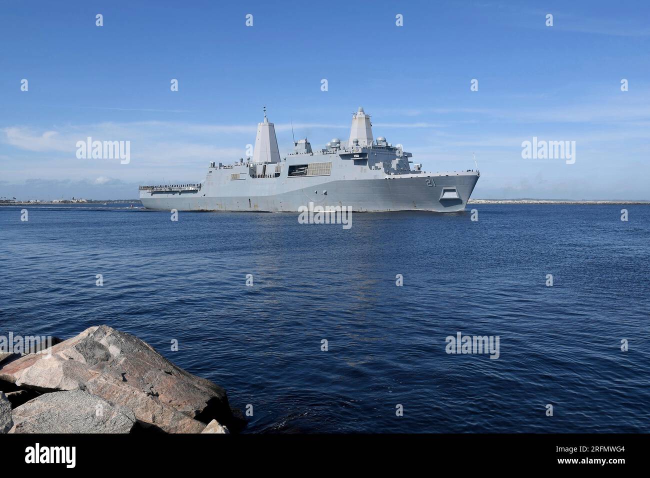 Basin st station hi-res stock photography and images - Alamy