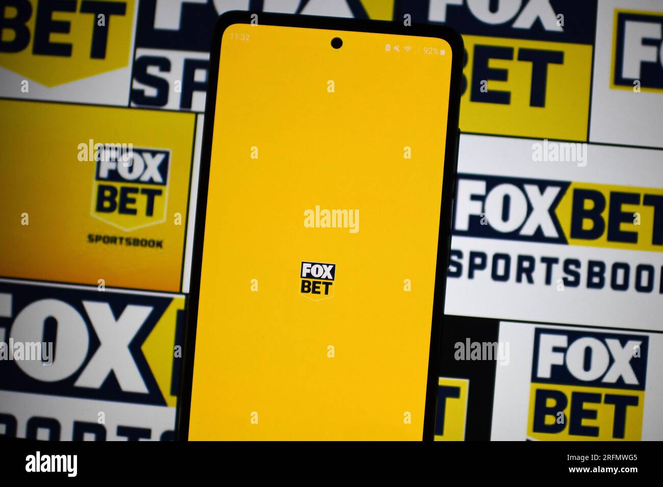 Flutter entertainment hi-res stock photography and images - Alamy