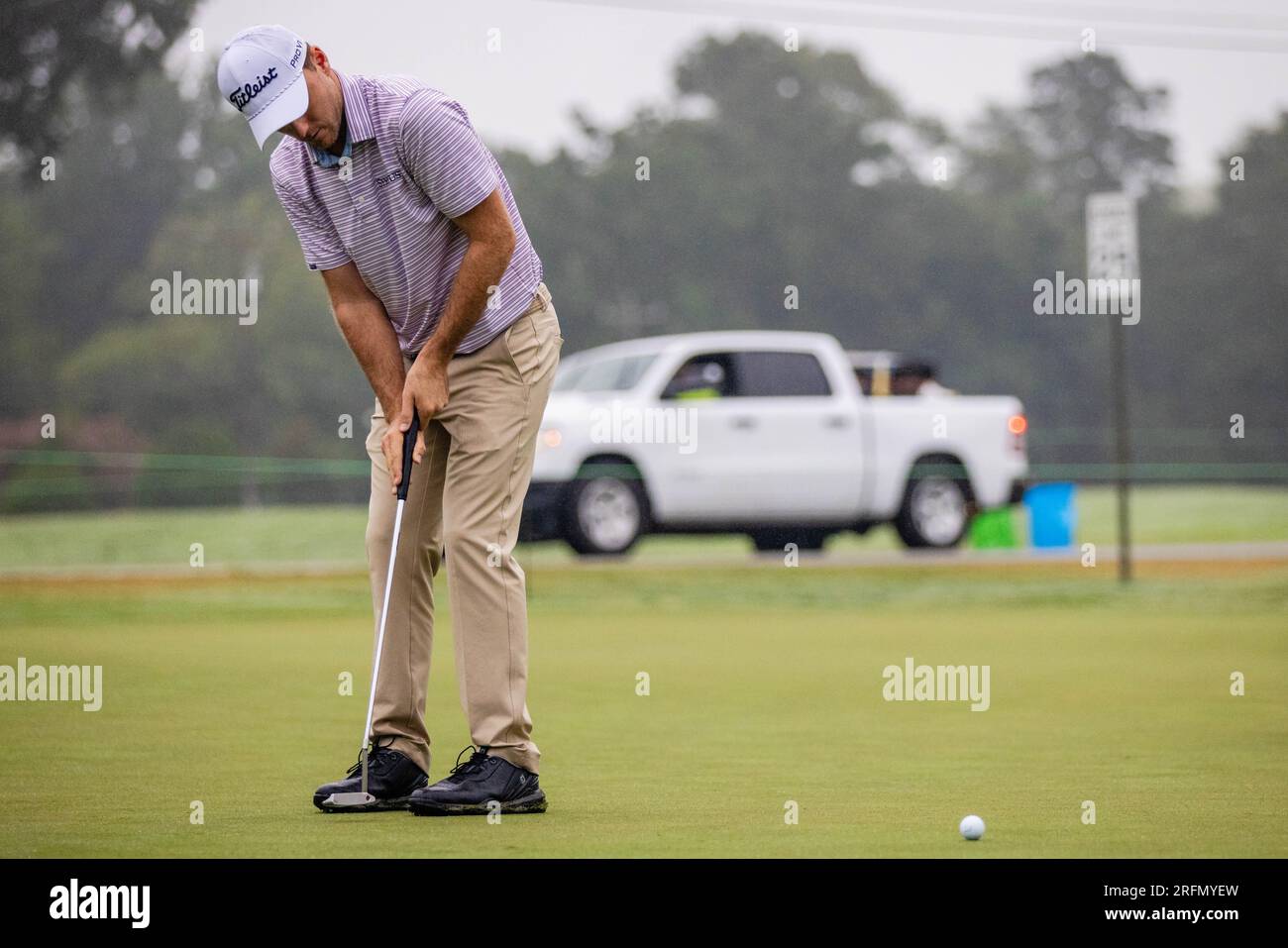 August 4, 2023: Russell Henley putts for birdie on the tenth green ...