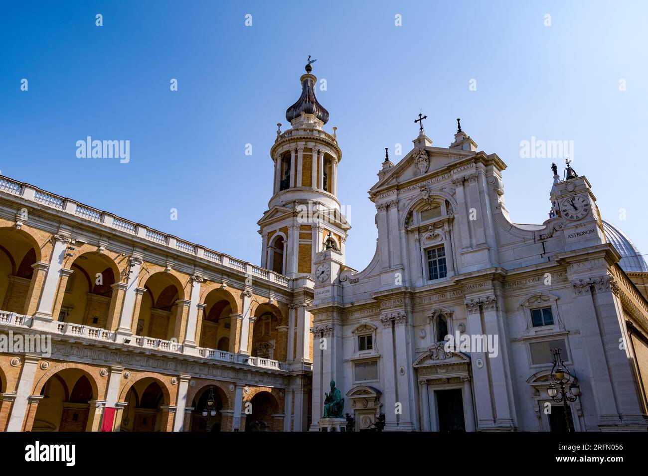 Pilgrimage town loreto basilica hi-res stock photography and images - Alamy