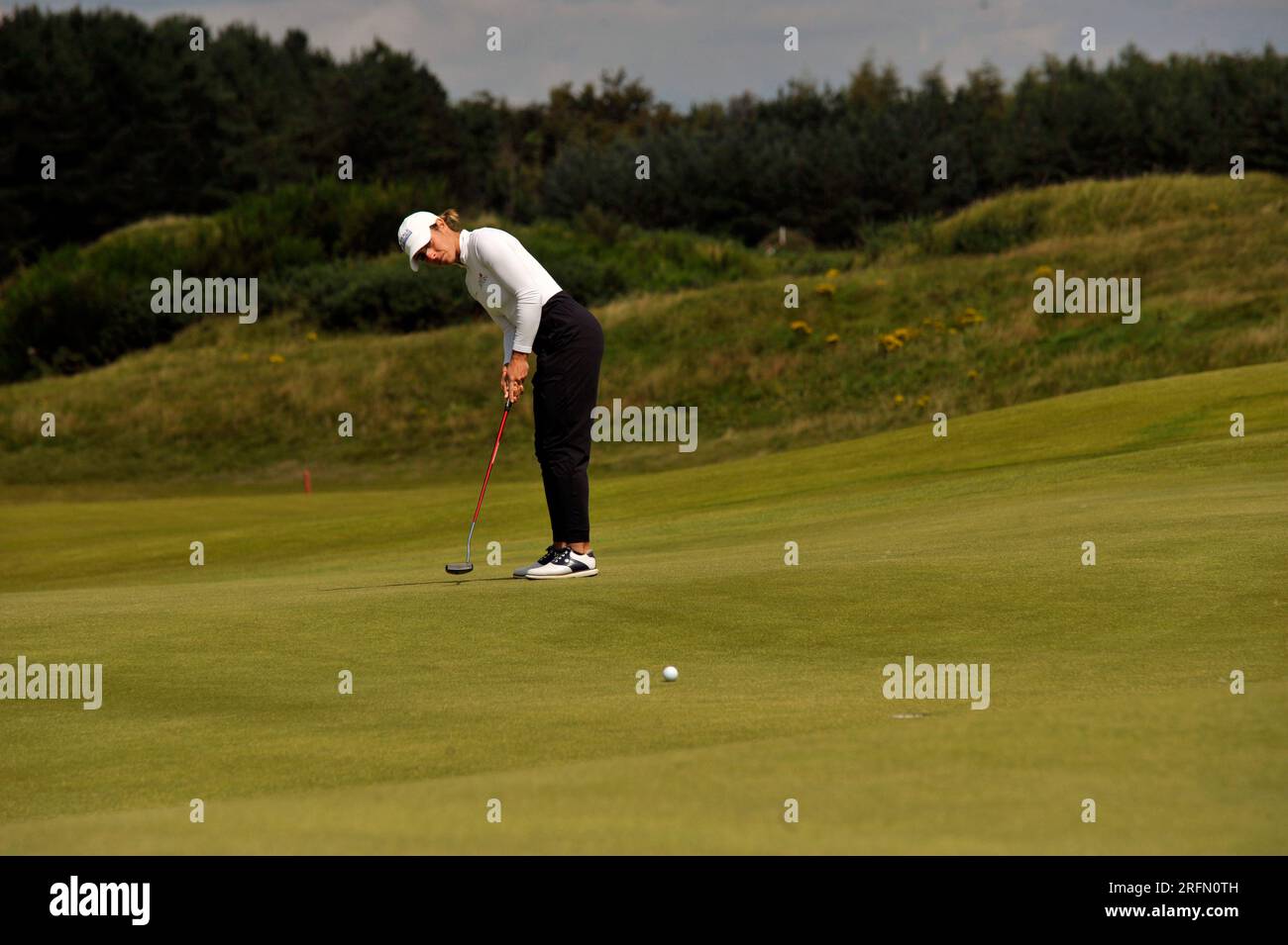 Jennifer lim hi-res stock photography and images - Alamy