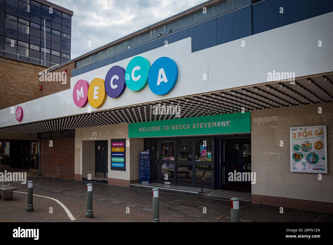Mecca Bingo Hall in Stevenage New Town centre Stock Photo - Alamy