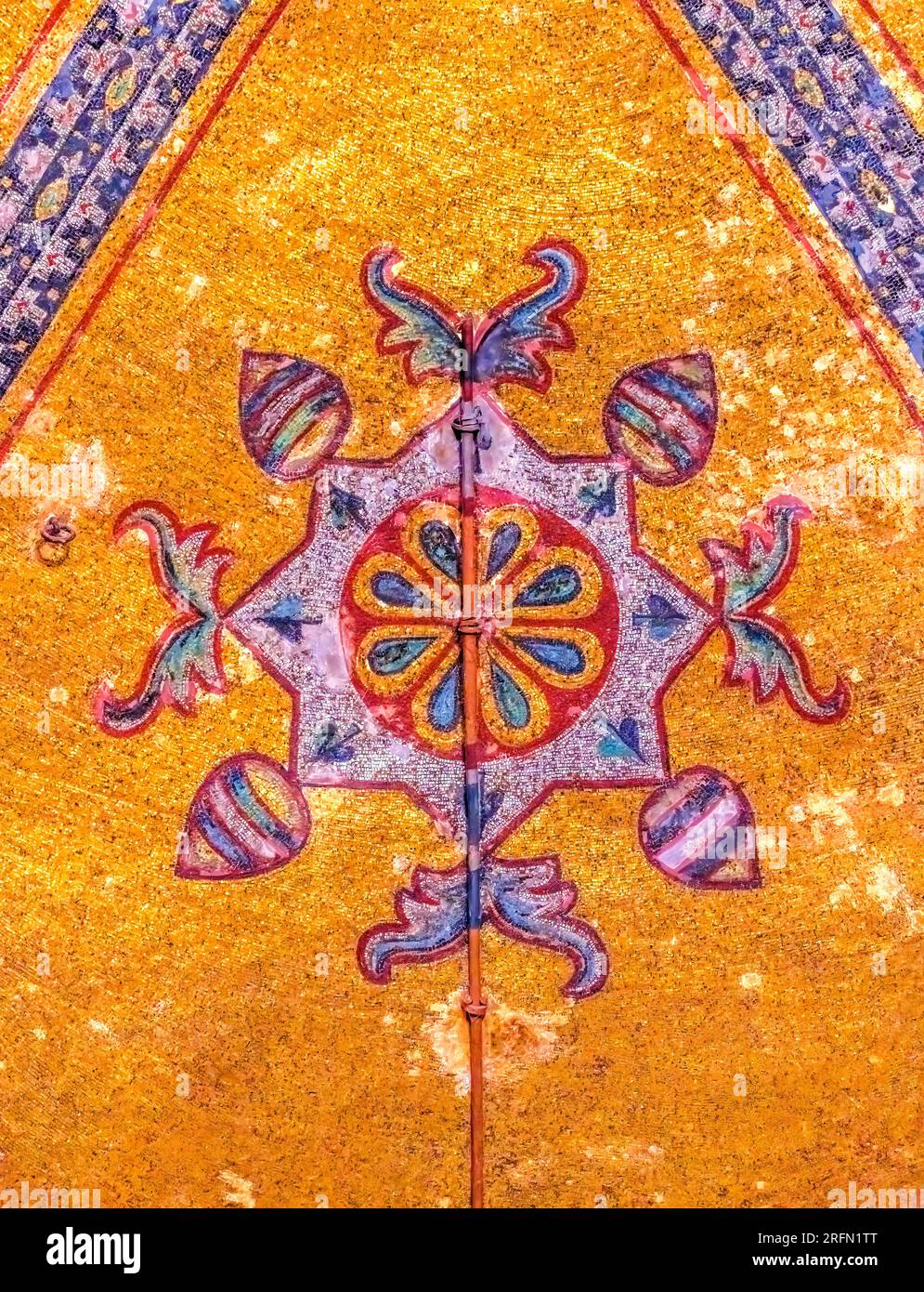 Later islamic architecture hi-res stock photography and images - Alamy