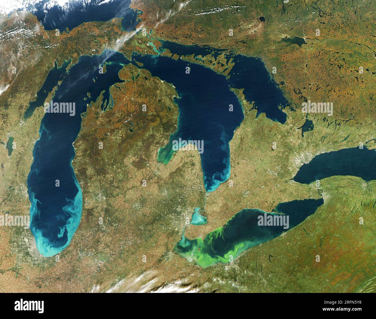 Satellite image of lake erie hi-res stock photography and images - Alamy