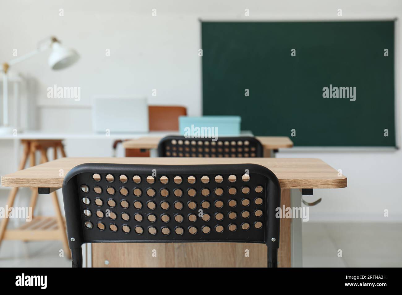 Interior of stylish modern empty classroom Stock Photo - Alamy