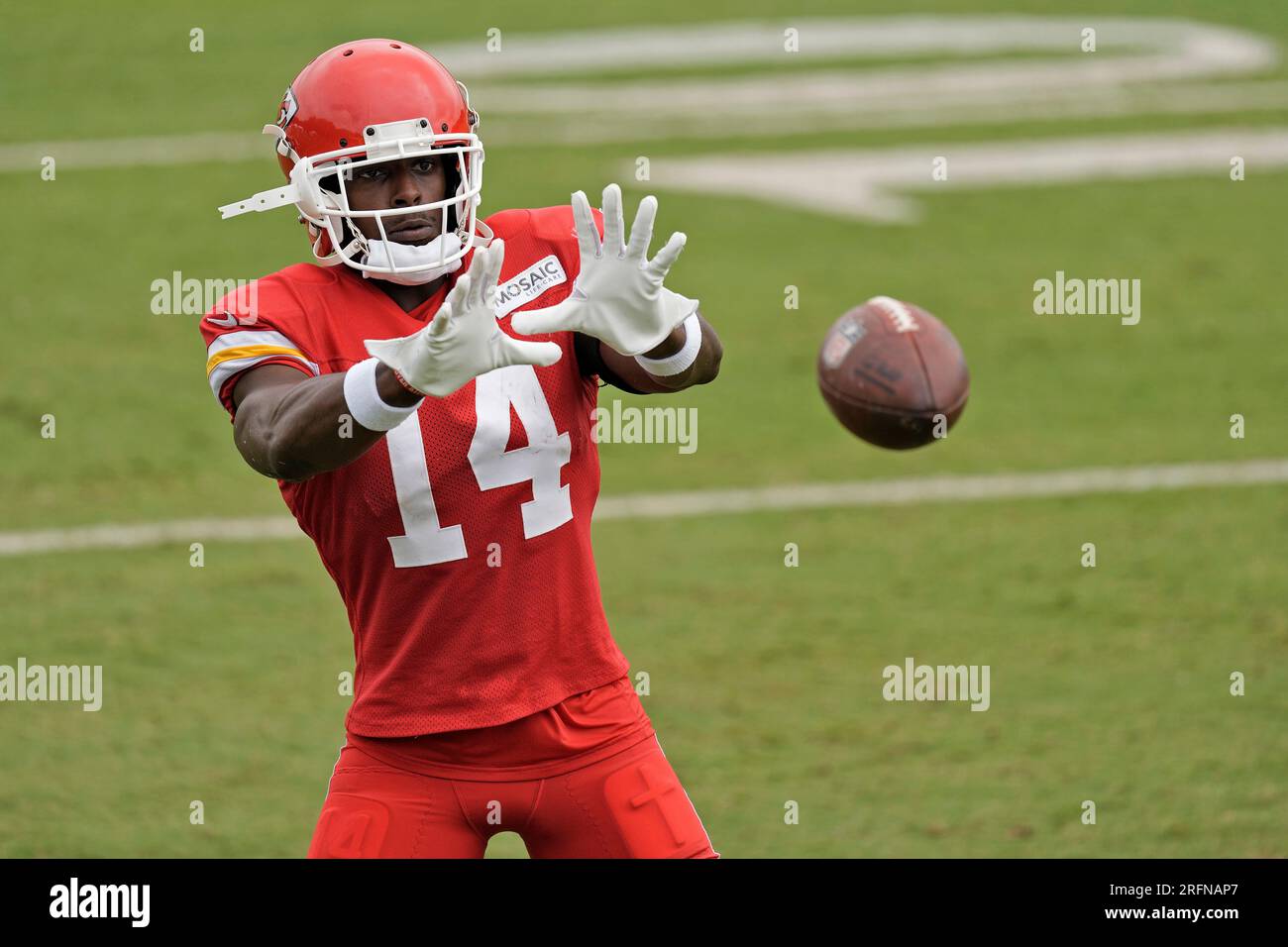 Kansas City Chiefs wide receiver Cornell Powell catches a ball during ...