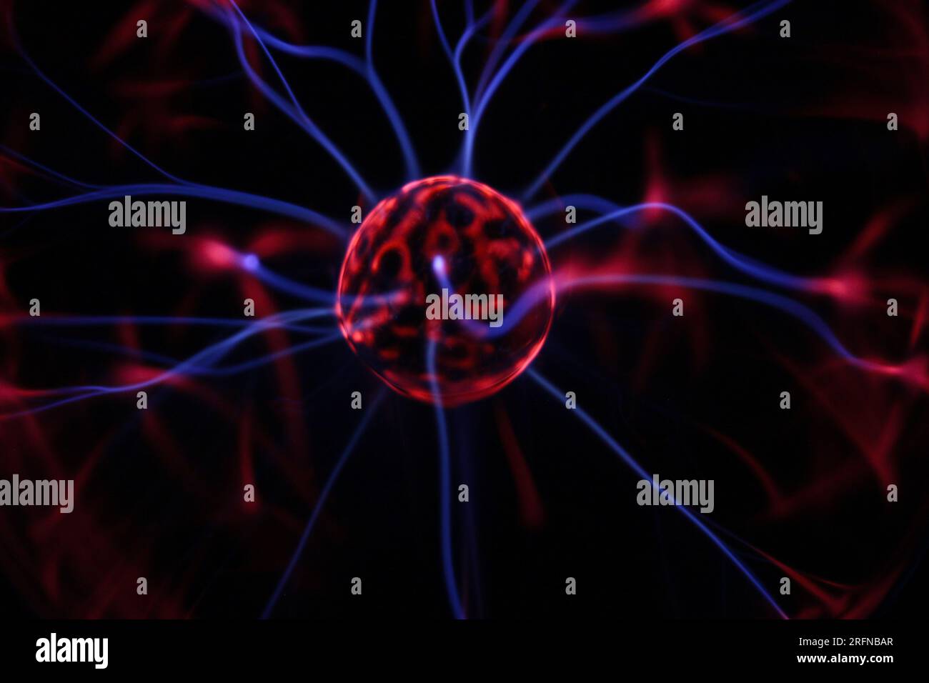Lightning glowing electrical discharges hi-res stock photography and images - Alamy