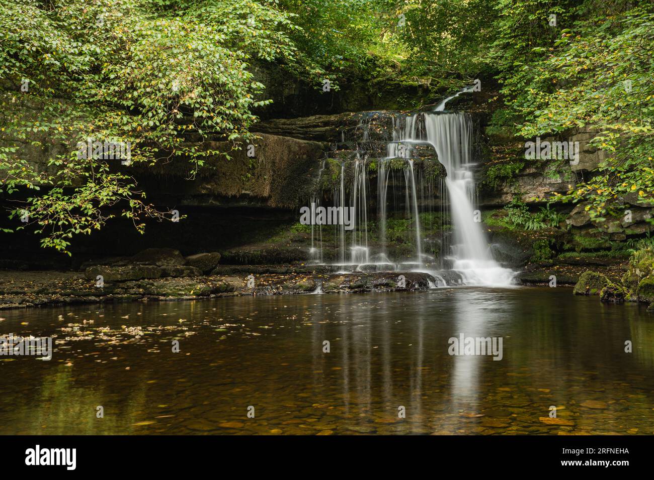 West Burton Waterfall also known as Cauldron Falls, Yorkshire Dales ...