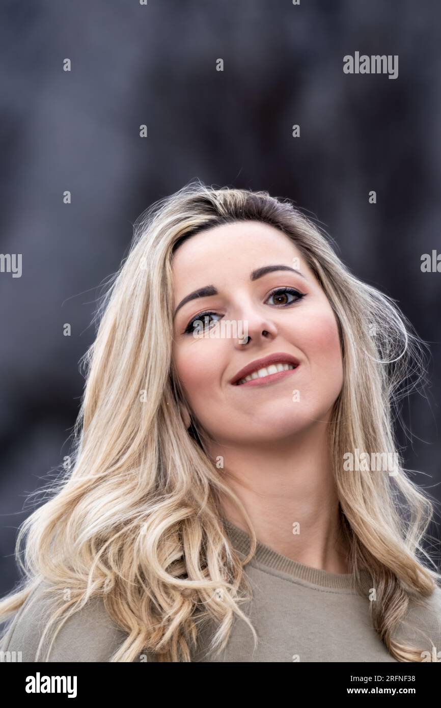 Woman content breeze hi-res stock photography and images - Alamy