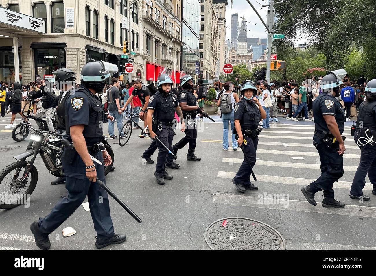 New York Police wearing riot gear patrol around Union Square, Friday ...