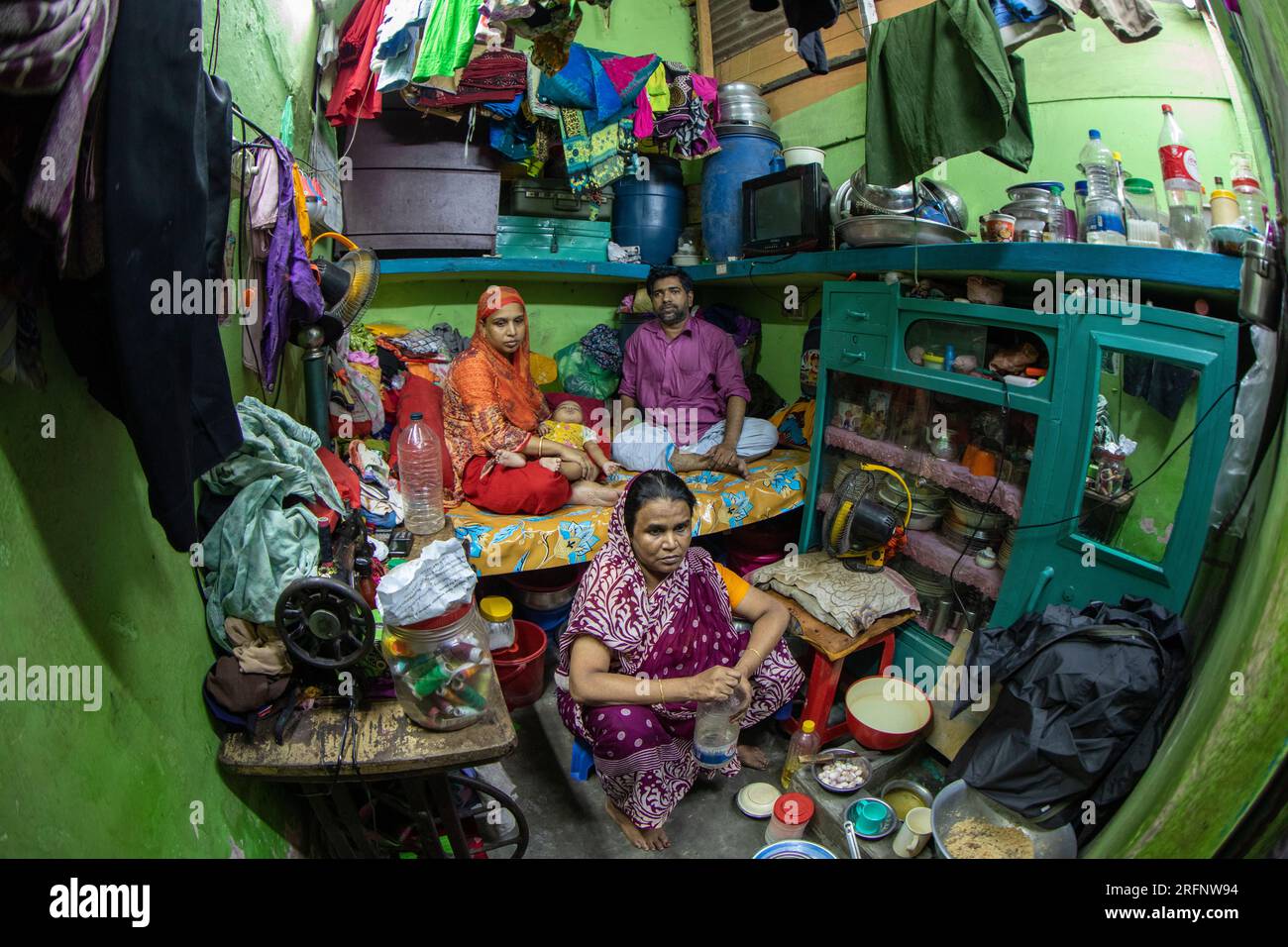 A narrow room inside the Stranded Pakistanis Relief Camp at Dhaka's ...