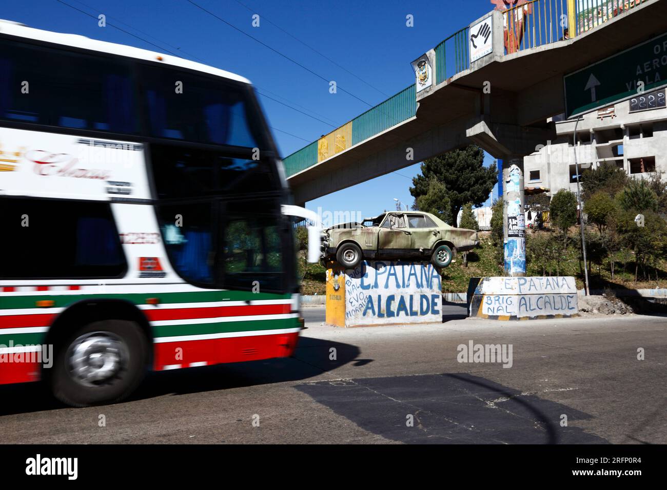 Bus de alcohol hi-res stock photography and images - Alamy