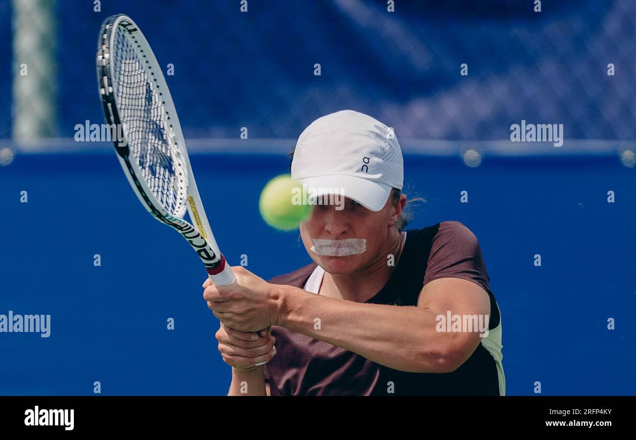 Iga stadium montreal hi-res stock photography and images - Alamy