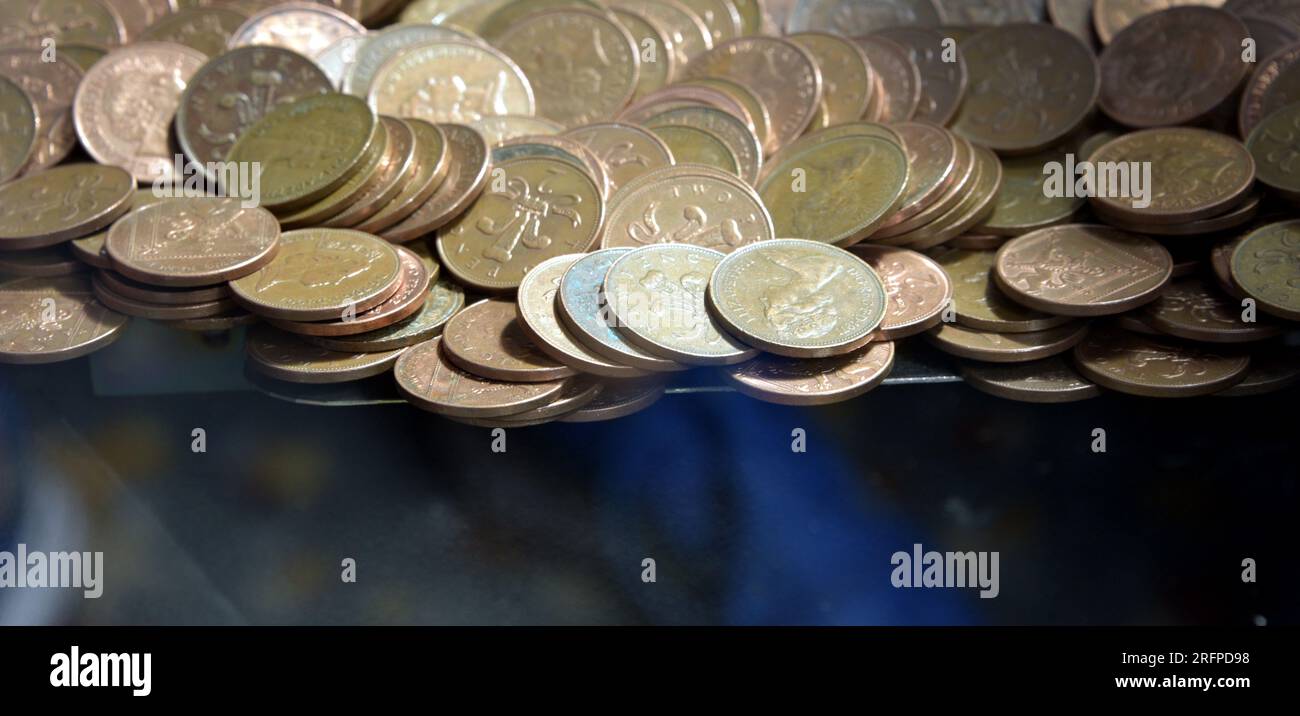 old amusement machine coins drop, st annes pier, coin pusher machine ...