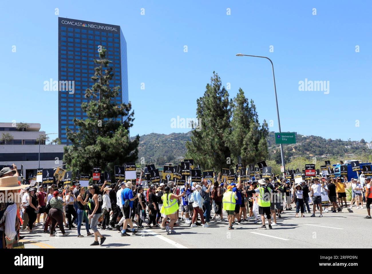 Los Angeles, CA. 4th Aug, 2023. Strikers in attendance for SAG-AFTRA ...