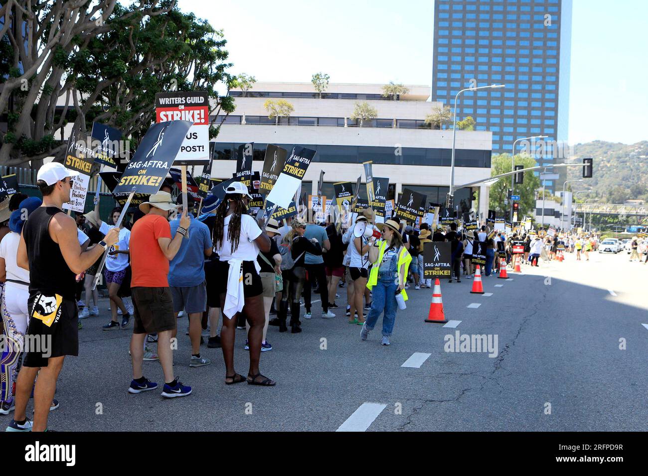 Los Angeles, CA. 4th Aug, 2023. Strikers in attendance for SAG-AFTRA ...